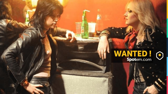 The velvet jacket patterns-star Cherie Currie (Dakota Fanning) in The ...