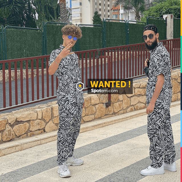 The printed set worn by Adil Aouchiche on his account Instagram | Spotern