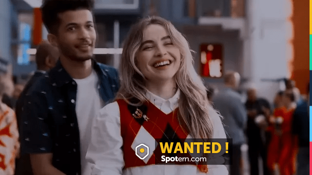 Outfits of Work It Movie: Quinn Ackerman (Sabrina Carpenter) wears V ...