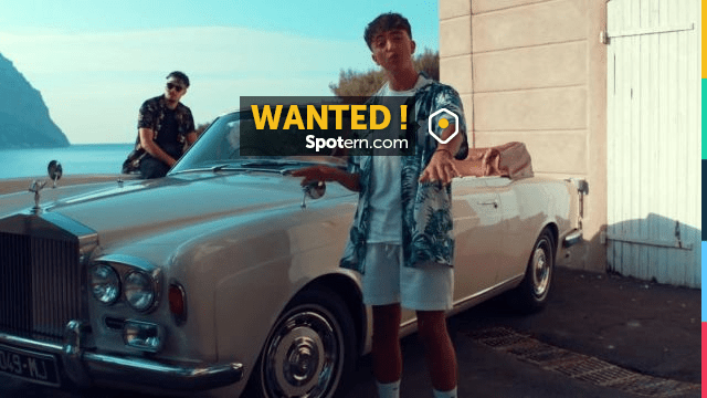 Hawaiian shirt in Inoxtag - Funkinox ft. Kazzey (Clip official) | Spotern