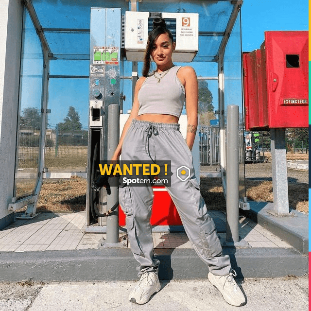 Cargo de maile akln on instagram of Maile akln on the account Instagram ...