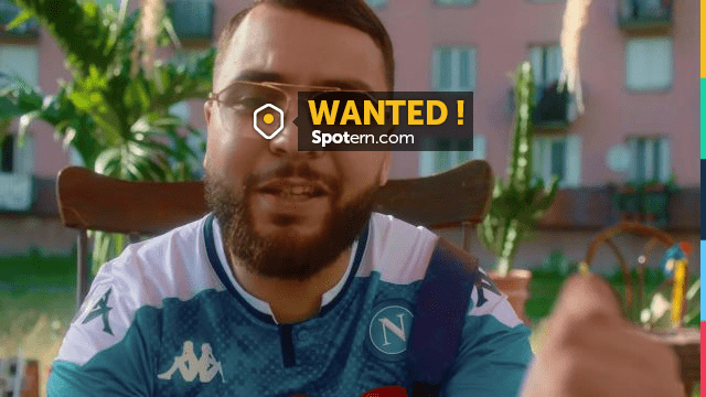 Lunette rappeur GLk GLK dans GLK - Maracanã (Clip Officiel) | Spotern