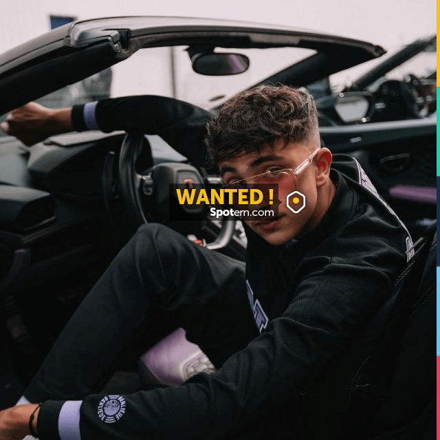 Sunglasses oversize worn by Inoxtag on his account Instagram ...