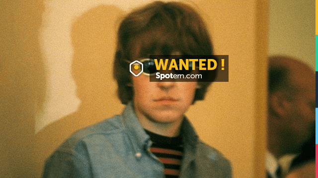 Sunglasses worn by Moe Tucker / Maureen Tucker in The Velvet ...