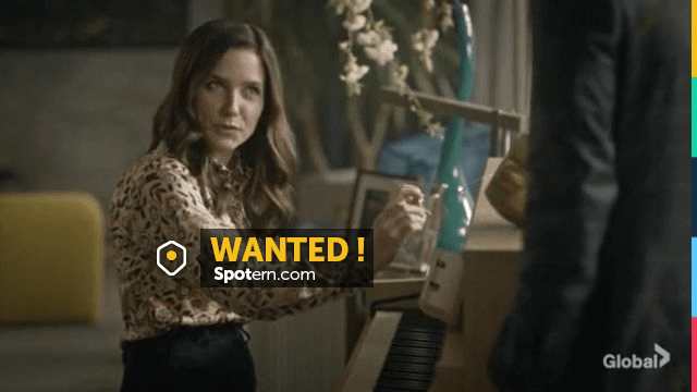 Printed Blouse Shirt worn by Dr. Sam Griffith (Sophia Bush) as seen in ...