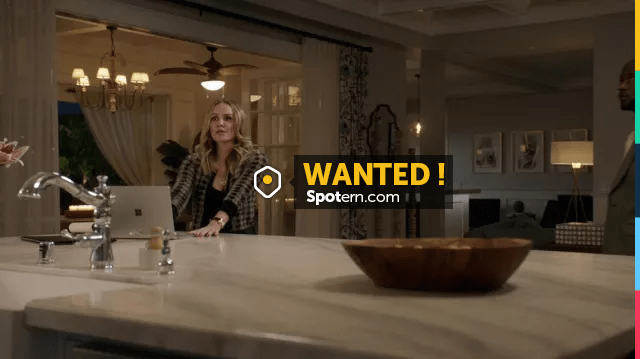 Printed Blazer Jacket worn by Laura Fine-Baker (Monet Mazur) as seen in ...