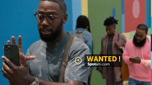 Tie and dye t-shirt worn by Keef Knight (Lamorne Morris) as seen in ...