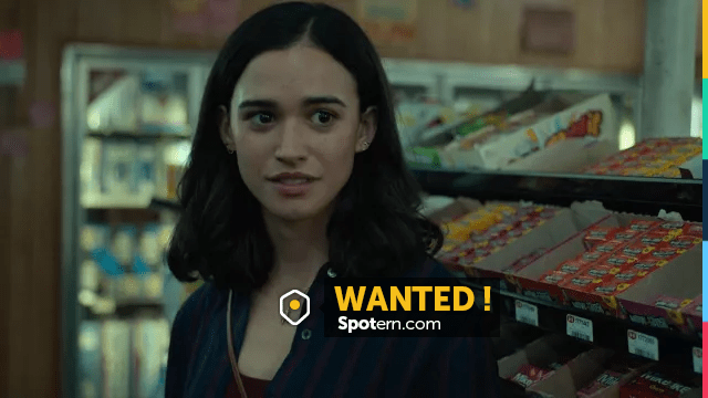 Necklace worn by Auden (Emma Pasarow) as seen in Along for the Ride ...