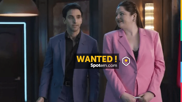 Pink Blazer Jacket worn by Kayla (Megan Stalter) as seen in Hacks TV ...
