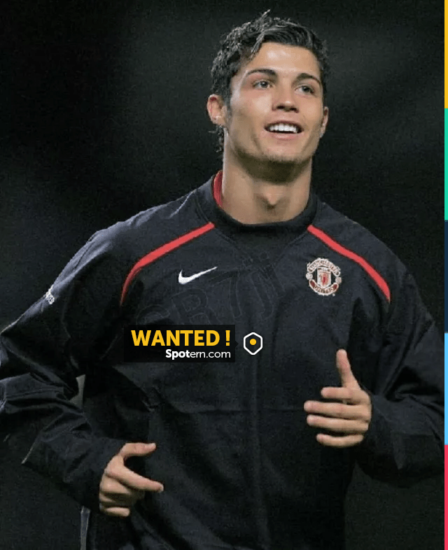 Manchester United Nike Crewneck usado por Cristiano Ronaldo para una ...