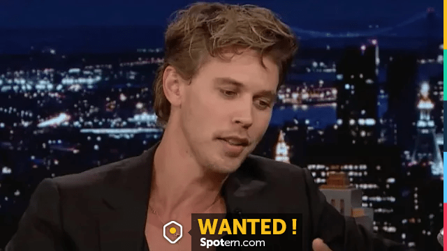 The necklace worn by Austin Butler on The Tonight Show Starring Jimmy ...