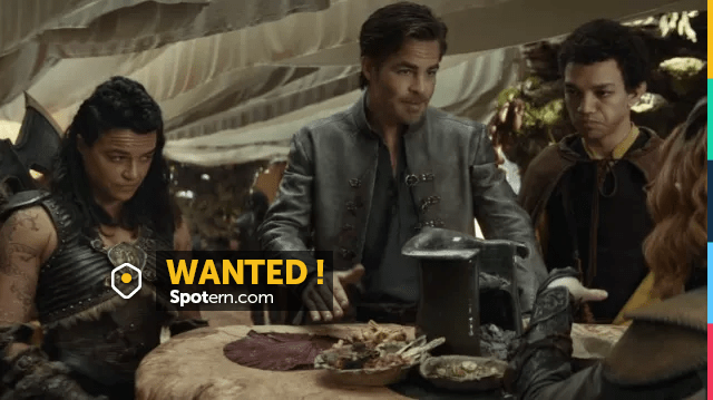 Costume cosplay worn by Michelle Rodriguez as seen in Dungeons ...