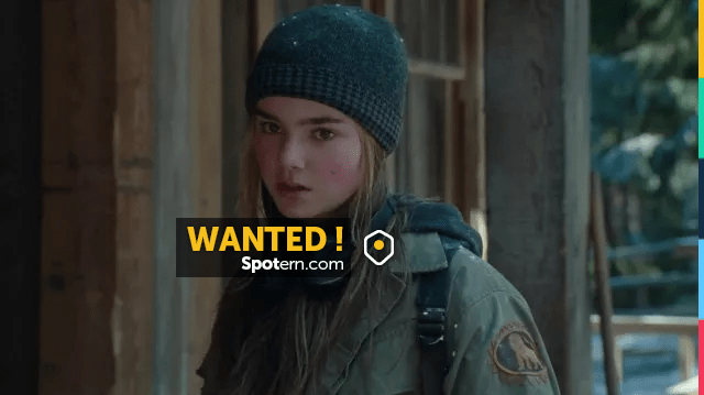 Skullcandy Headphones usados por Maisie Lockwood / Young Charlotte ...