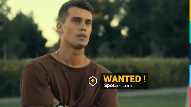 Brown t-shirt worn by Luke (Nicholas Gal­itzine) as seen in Puprle ...