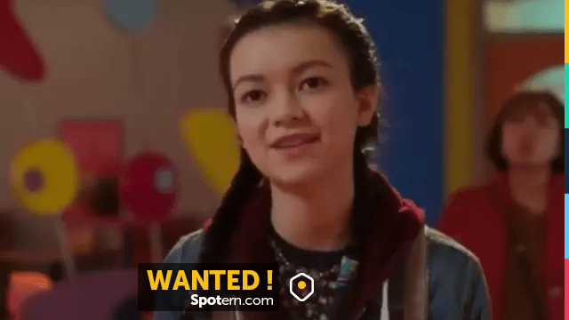 Necklace worn by Claire (Thailey Roberge) as seen in Reginald the ...