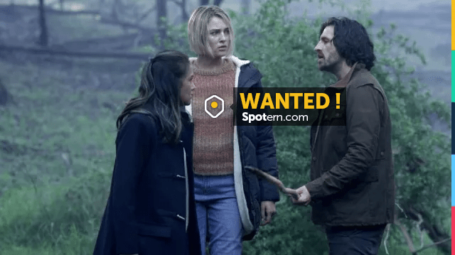 Striped knit sweater worn by Izzy Harris (Zyra Gorecki) as seen in La ...