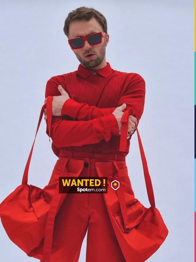 Le pantalon rouge porté par Squeezie sur son compte Instagram ...