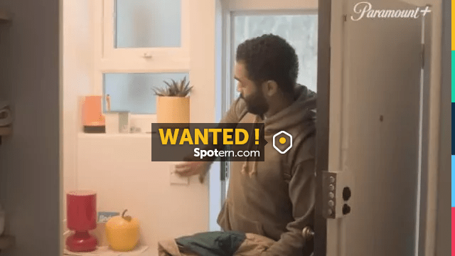 Grey hoodie worn by Leon (Anthony Welsh) as seen in The Flatshare TV ...