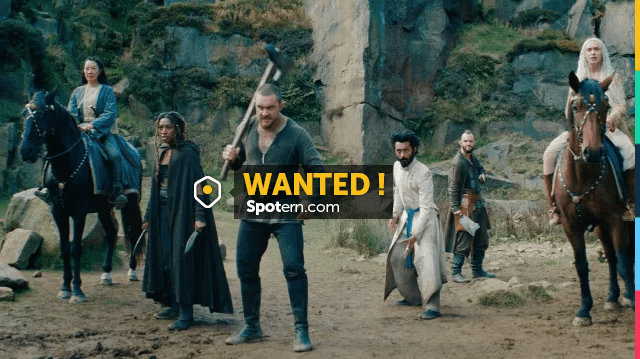 Cape coat worn by Éile (Sophia Brown) as seen in The Witcher: Blood ...