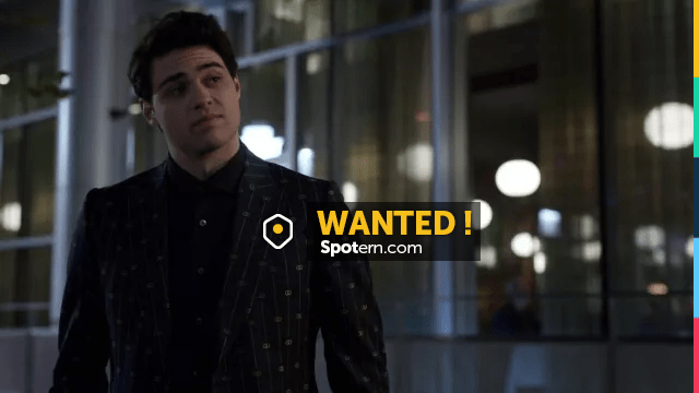 Gucci Blazer Suit worn by Owen Hendricks (Noah Centineo) as seen in The ...