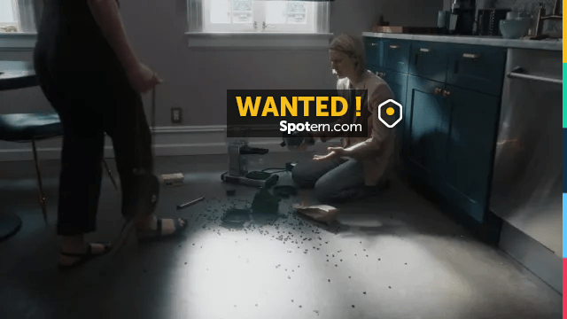 Beige Blazer Jacket worn by Rachel Fleishman (Claire Danes) as seen in ...