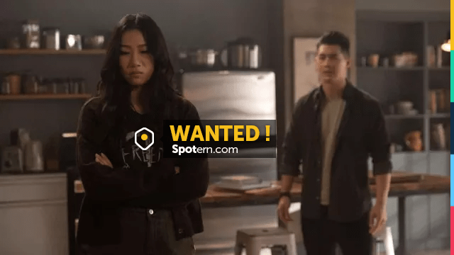 Printed t-shirt worn by Nicky Shen (Olivia Liang) as seen in Kung Fu ...
