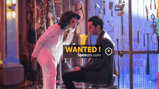 Blazer jacket worn by Teddy Lobo (Ben Schwartz) as seen in Renfield ...