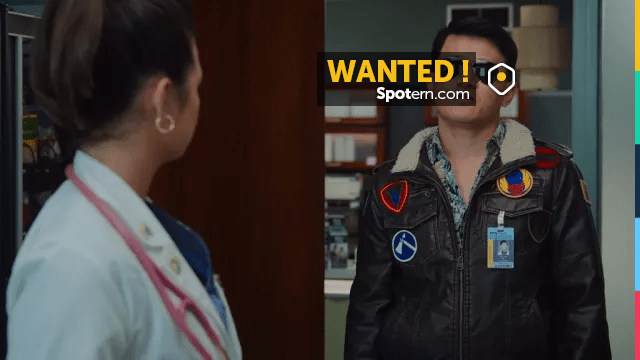 Ray-Ban Aviator Sunglasses worn by Dr. Lee (Wes Tian) as seen in Doogie ...