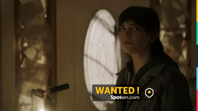 Denim jacket worn by Sadie Harper (Sophie Thatcher) as seen in The ...