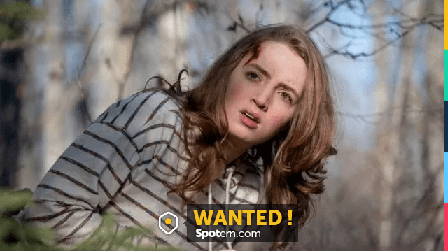 Striped hoodie worn by Daughter / Chloe (Kiera Allen) in Run movie ...