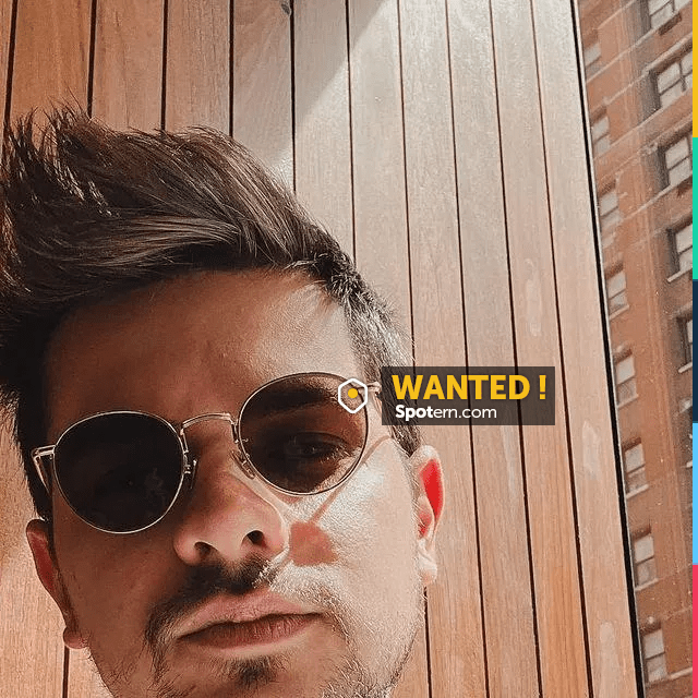 The sunglasses worn by Leo Duff on his Instagram account@leoduffoff ...