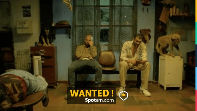 The pair of Nike sneakers worn by Reda (Ramzy Bedia) in the movie ...