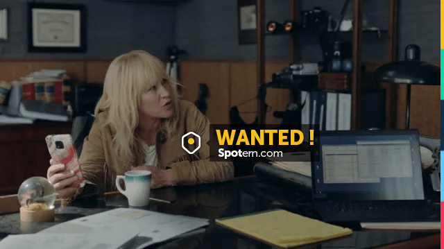 Fringe suede jacket worn by Peggy (Patricia Arquette) as seen in High ...