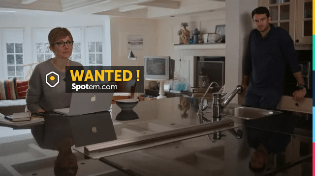 Grey sweater worn by Kate Mularkey (Sarah Chalke) as seen in Firefly ...