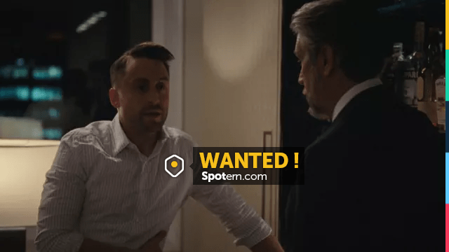 Striped formal shirt worn by Roman Roy (Kieran Culkin) as seen in ...