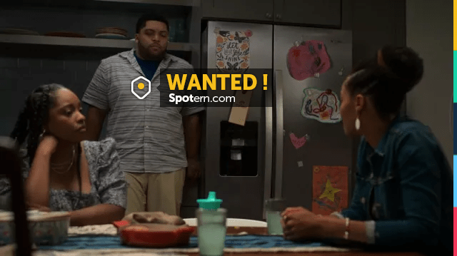 Striped shirt worn by Isaac 'Ike' Edwards (O'Shea Jackson Jr.) as seen ...