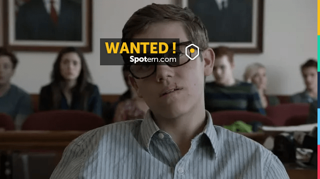 Lunettes portées par Carl Gallagher (Ethan Cutkosky) dans la garde-robe ...