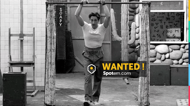 Pants worn by Schubert Green (Adrien Brody) in Asteroid City | Spotern