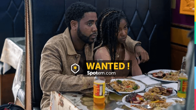 Chaqueta usada por Aked (Jharrel Jerome) como se ve en la serie de ...