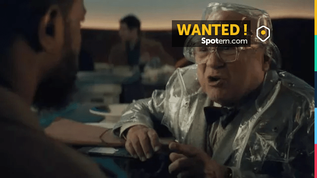 The transparent bucket hat worn by Bruce Davis (Danny DeVito) in the ...