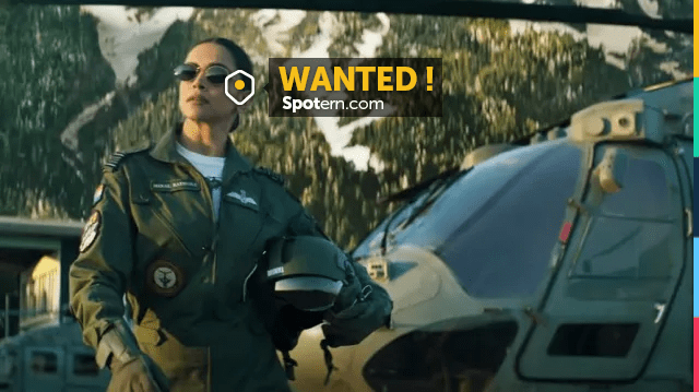 Aviator sunglasses worn by Squadron Leader Minal Rathore / Minni ...