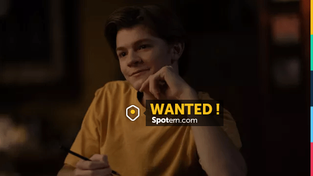 Yellow t-shirt worn by Charlie Dessen (Oakes Fegley) as seen in Dark ...