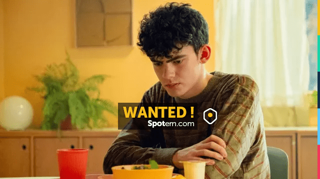 Heartstopper Season 3 Outfits: Charlie Spring (Joe Locke) wears Striped ...