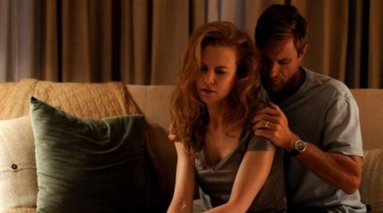 The shows of Howie Corbett (Aaron Eckhart) in Rabbit Hole | Spotern