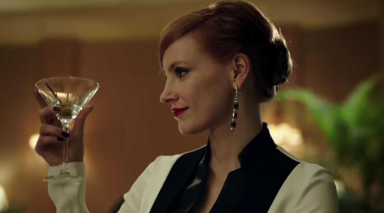 Pendientes de Elizabeth Sloane (Jessica Chastain) en Miss Sloane | Spotern