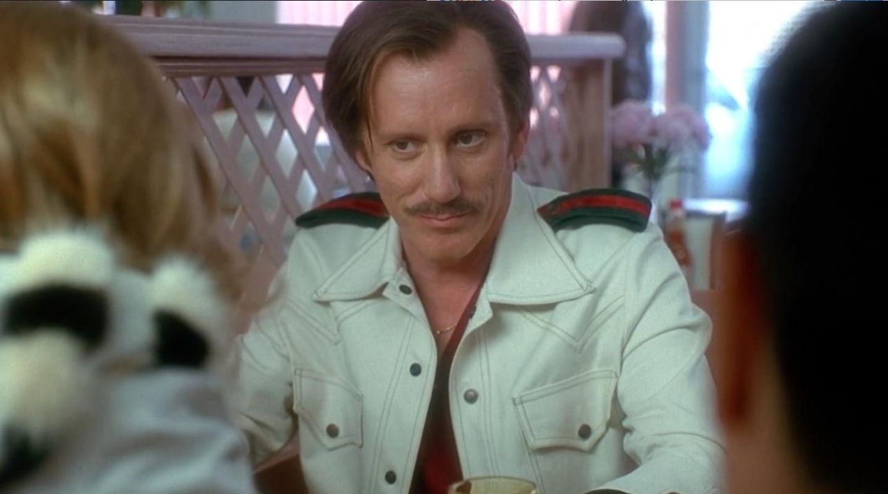 The jacket Gucci worn by Lester Diamond (James Wood) in a Casino | Spotern