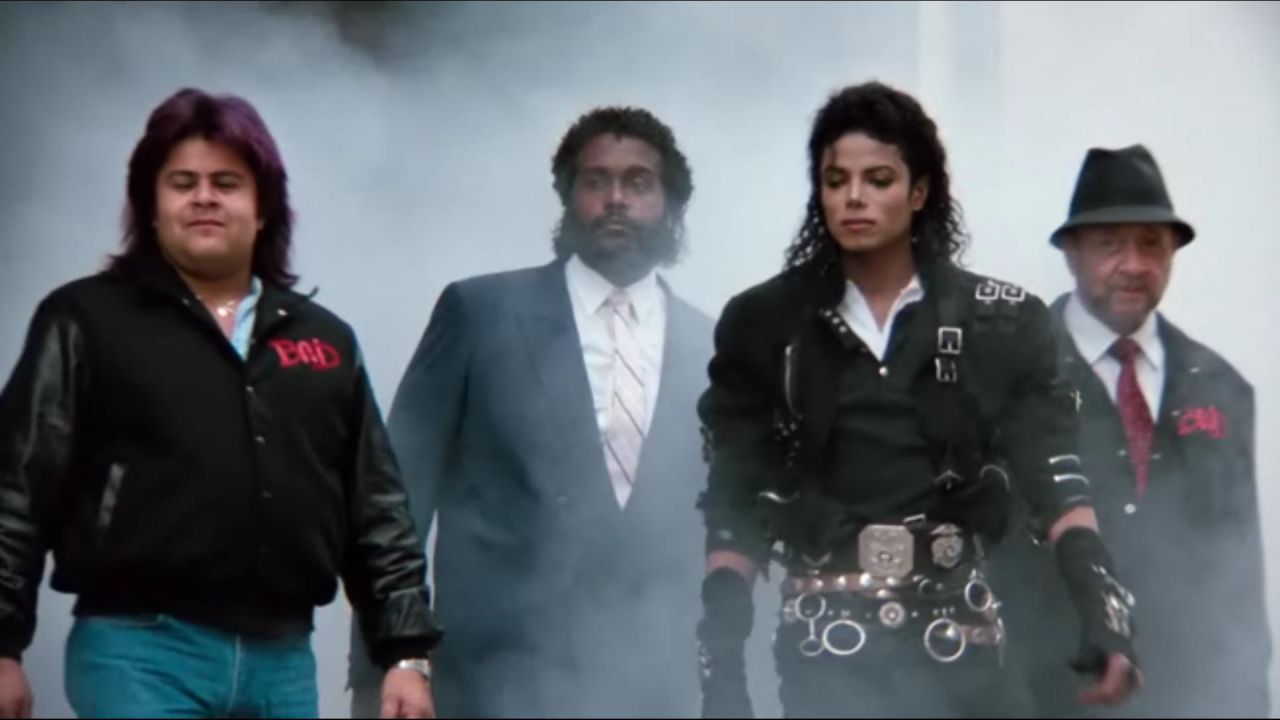 The belt of Michael Jackson in Moonwalker (Speed Demon) | Spotern