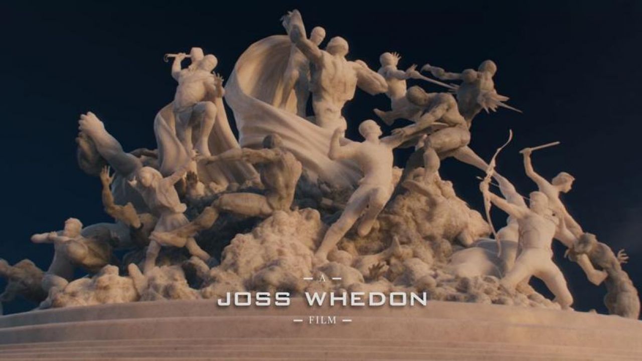 The sculpture that appears during the end credits of Avengers : age of ...