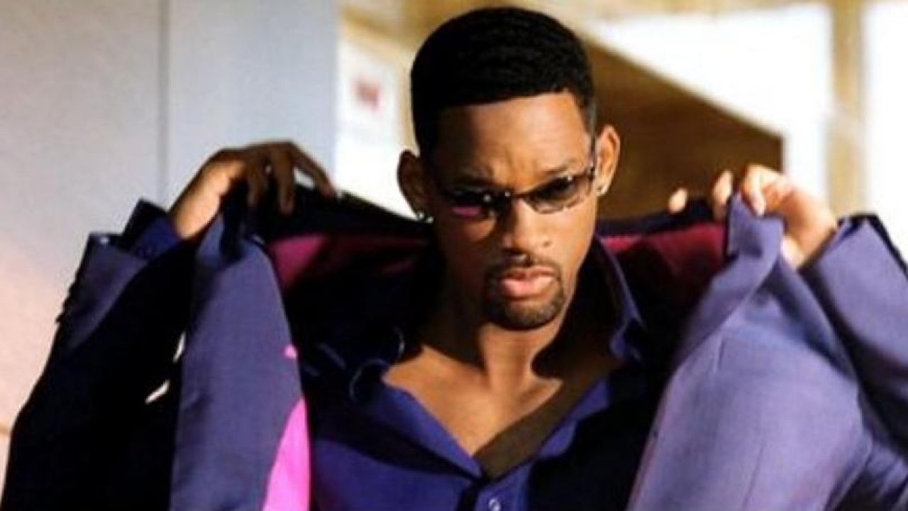 Sunglasses worn by Detective Mike Lowrey (Will Smith) in Bad Boys II ...