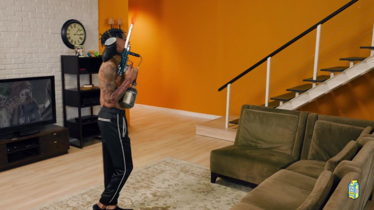 Pants worn by NLE Choppa in Shotta Flow 5 music video | Spotern